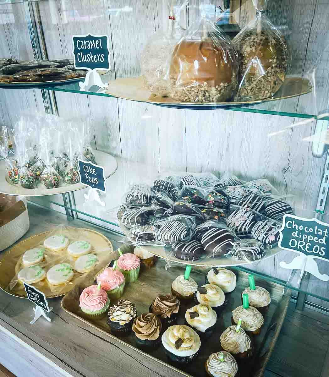 Cassie Cakes Bakery Cumming GA